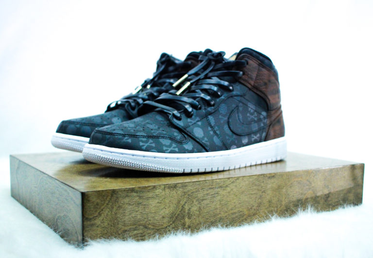 Skull and Bones Jordan 1's | LA3-D